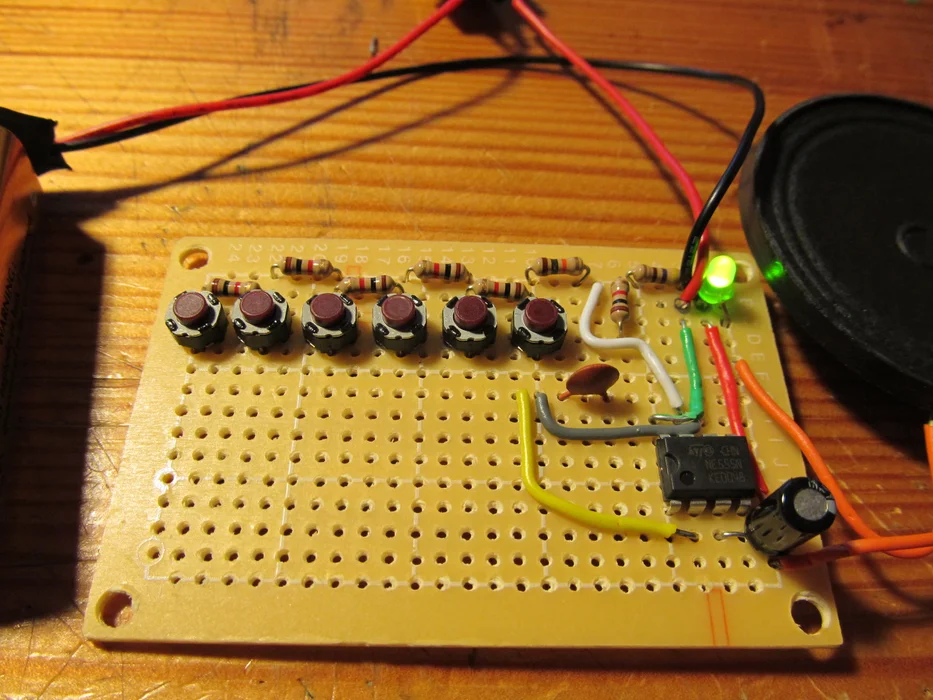 Electronic Piano Using 555 Timer IC - Mifra Electronics